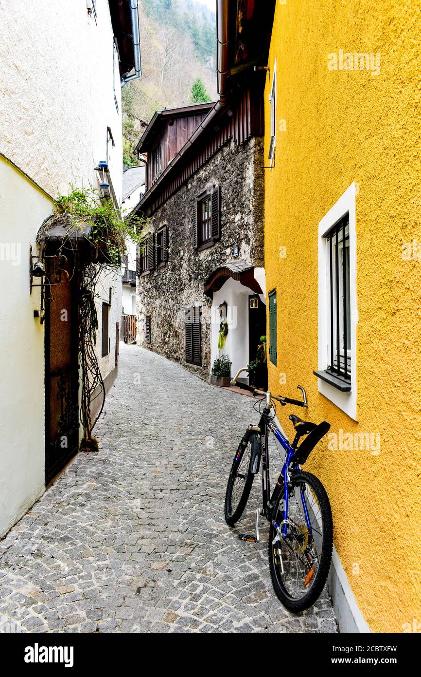 Hallstatt market square hi-res stock photography and images - Alamy