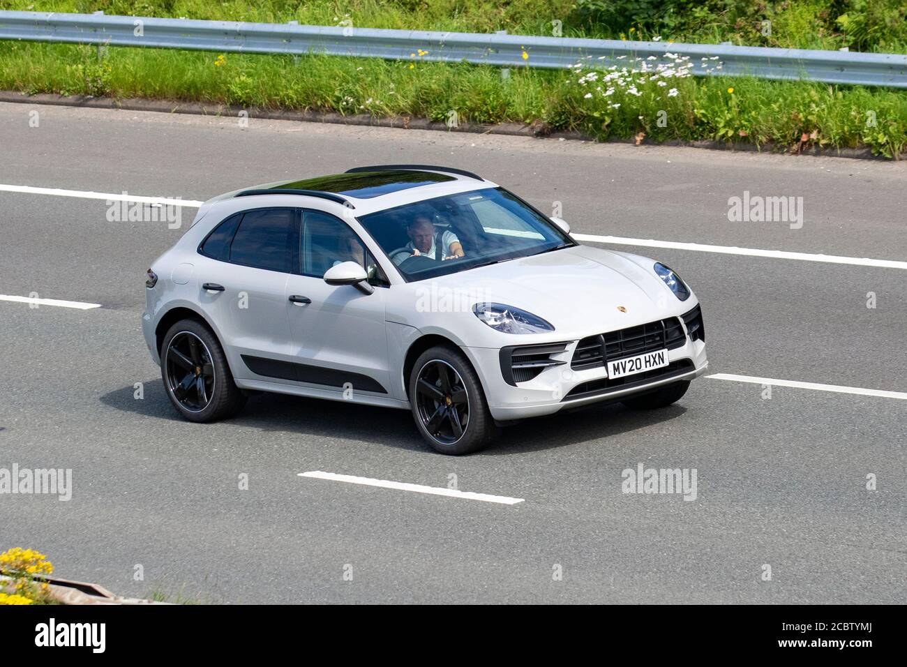 Porsche Macan White