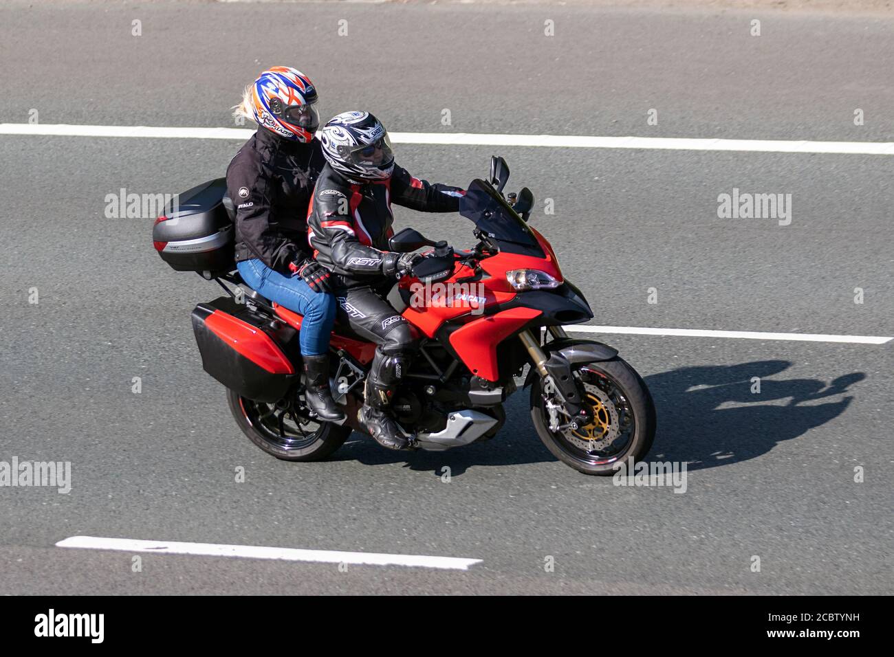 Ducati dvt motor hi-res stock photography and images - Alamy