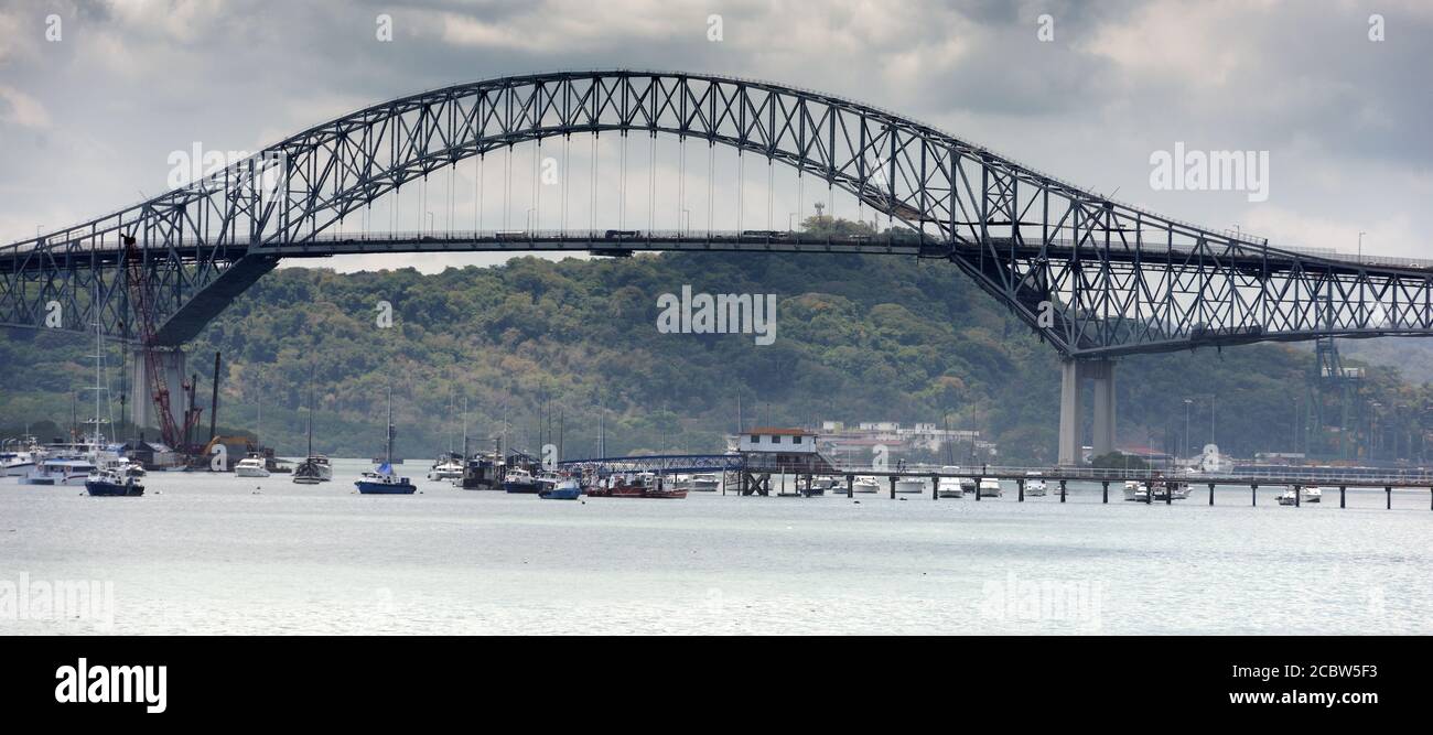 The Bridge of the Americas spanning the Panama Canal, Panama, Central ...