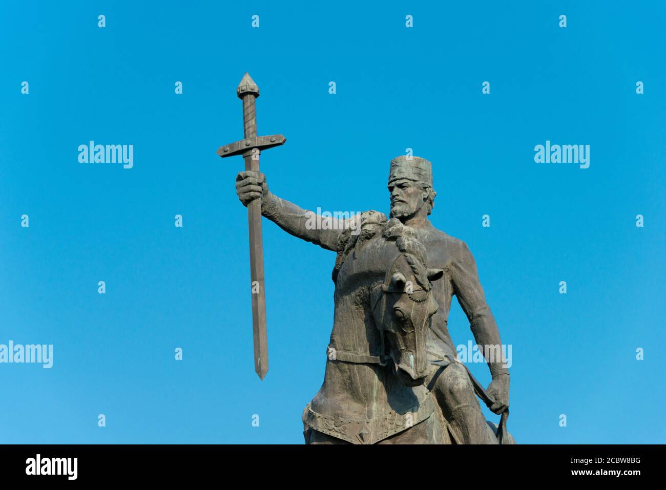 Telavi, Georgia - Statue of Heraclius II at Telavi castle (Batonis ...