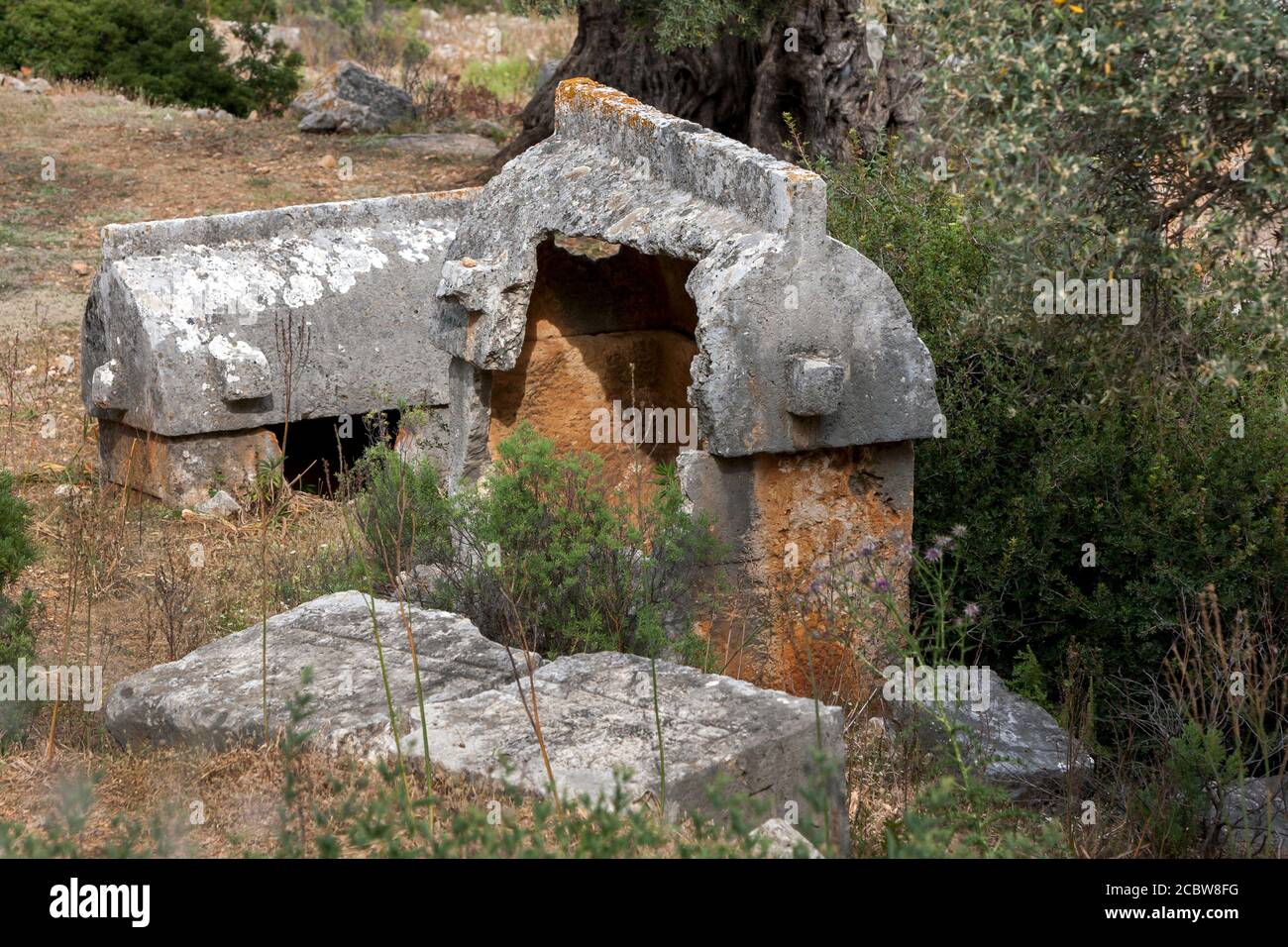 Rock carved tombs turkey hi-res stock photography and images - Alamy