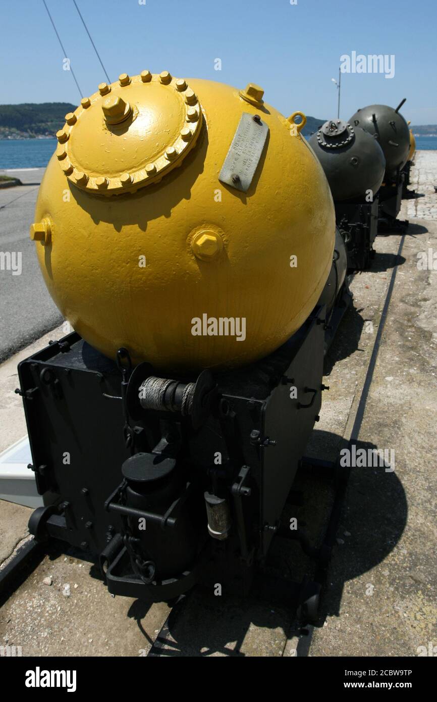 A sea mine produced for use during World War l on display at the ...