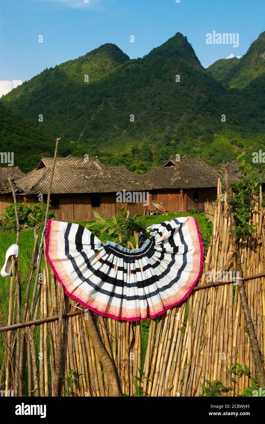 Village of ethnic yao hi-res stock photography and images - Alamy