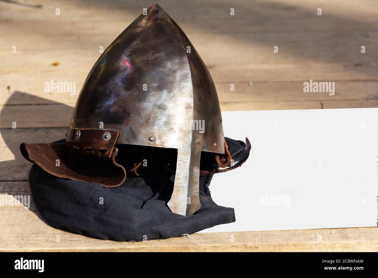 Medieval skull hi-res stock photography and images - Alamy