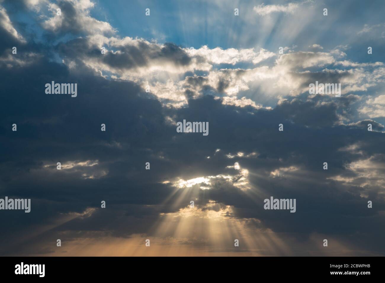 Beautiful dramatic sky with sun rays. Wallpaper background Broad ...