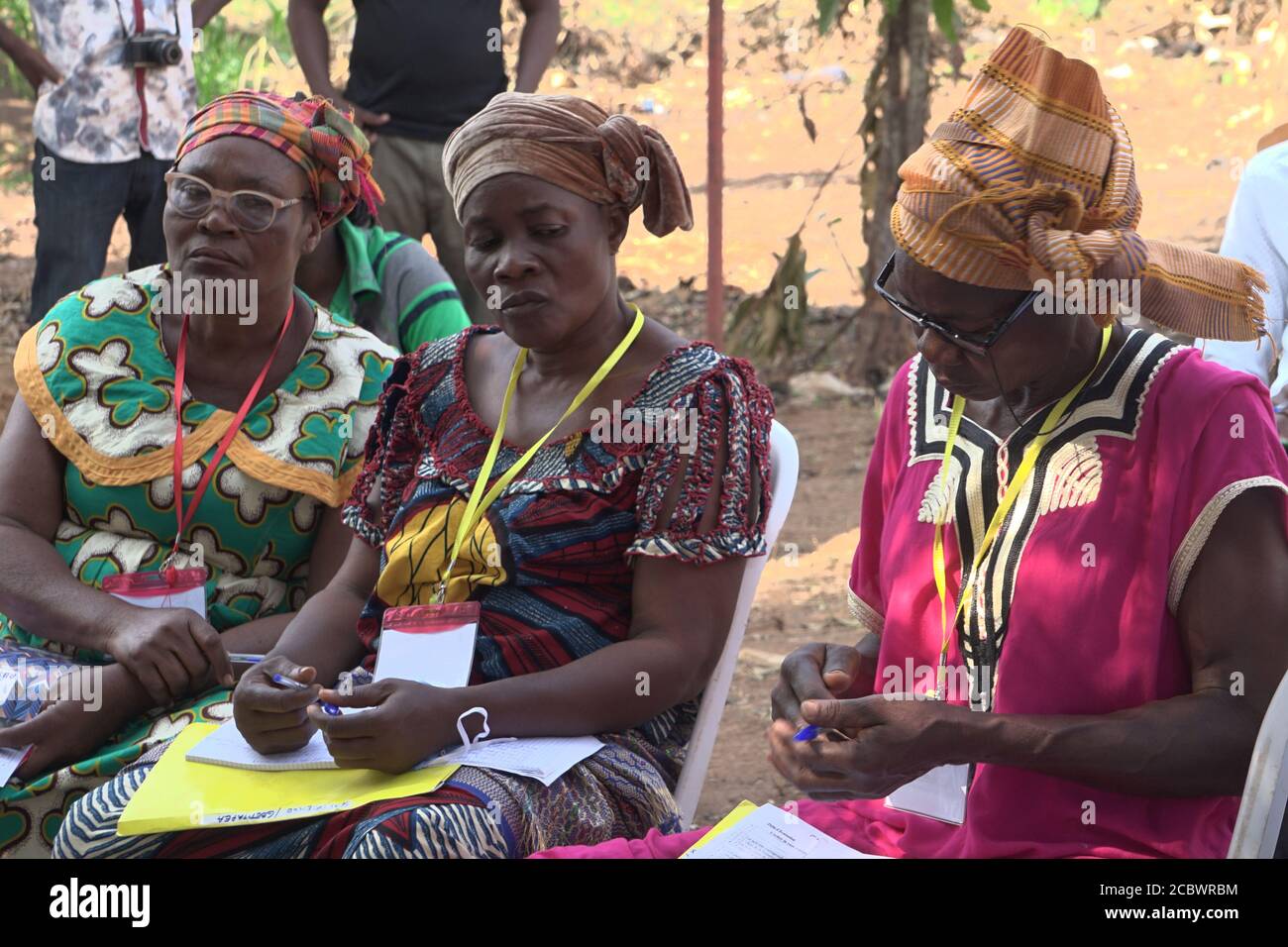 An congolease black man standing with baber Stock Photo - Alamy