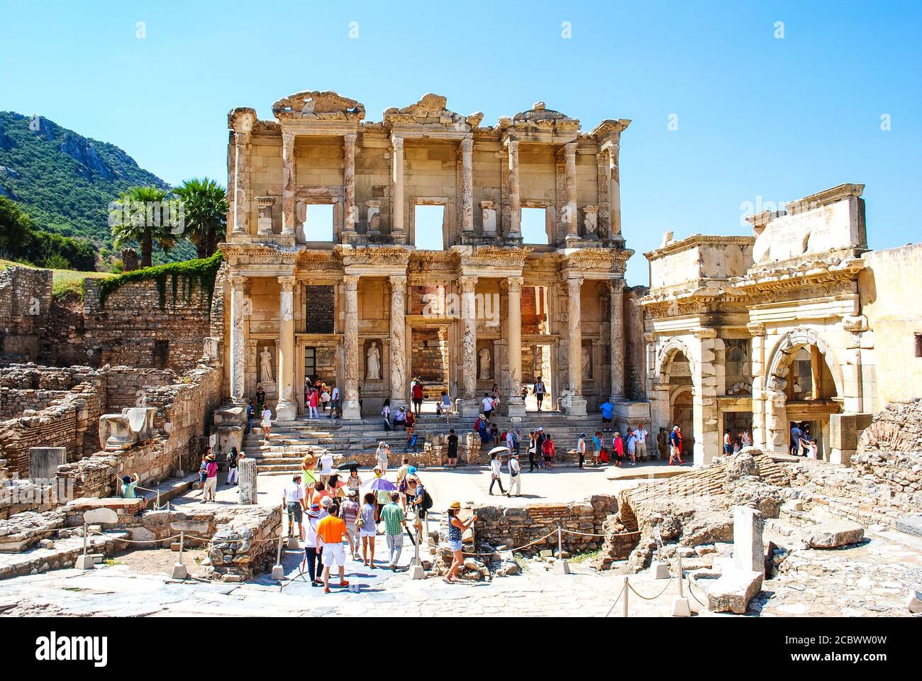 Library of Celsus Stock Photo - Alamy