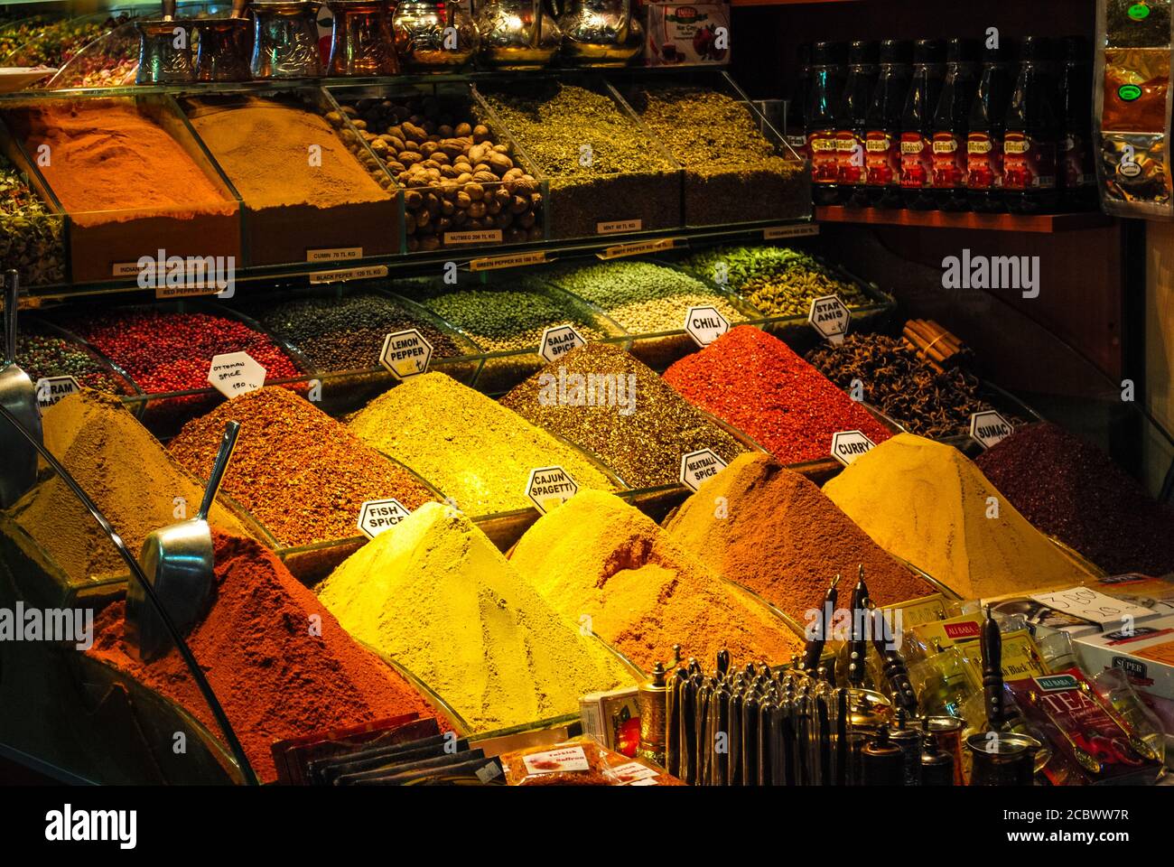 Powdered saffron hi-res stock photography and images - Alamy