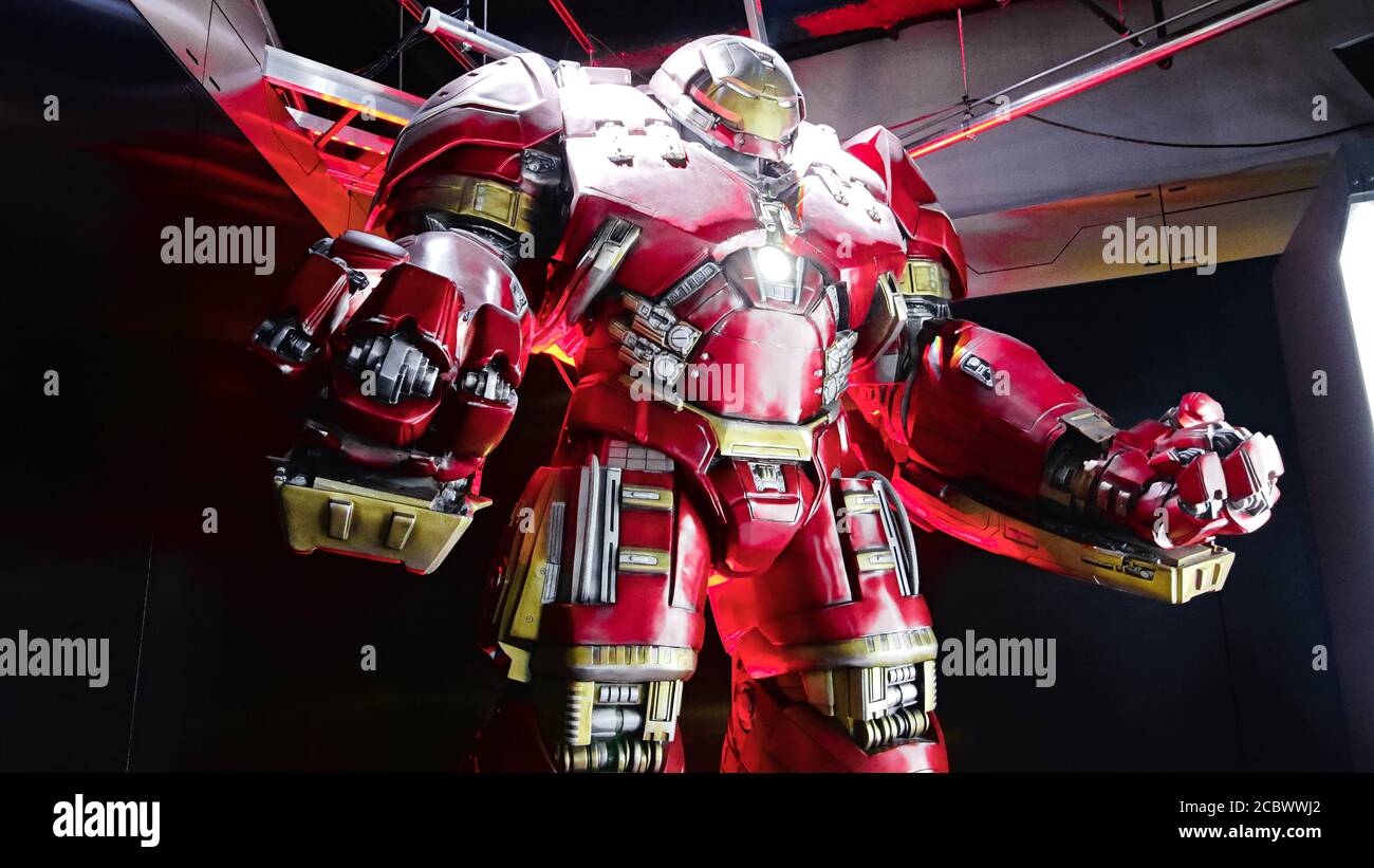 Hulk Buster Iron Man costume at the Tony Stark base at the Avengers ...