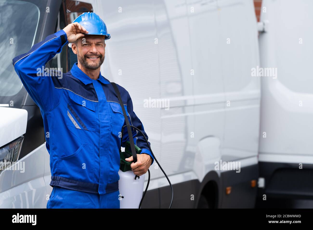 Car van service hi-res stock photography and images - Alamy