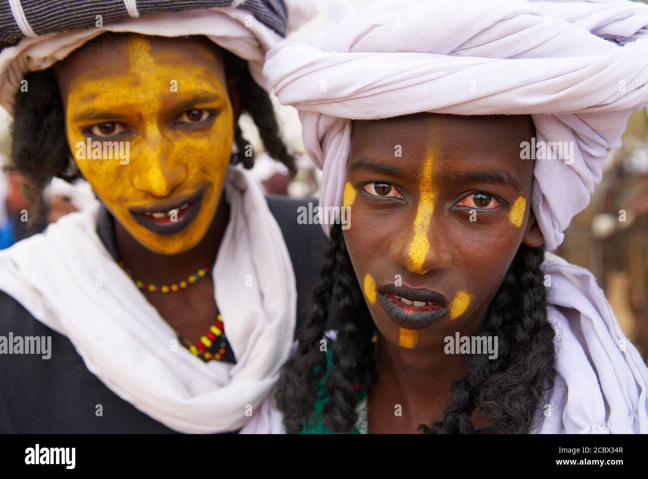 Niger. A Wodaabe-Bororo man with his face painted for the annual ...