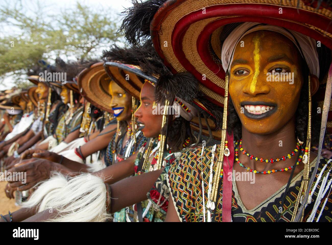 Niger. A Wodaabe-Bororo man with his face painted for the annual ...
