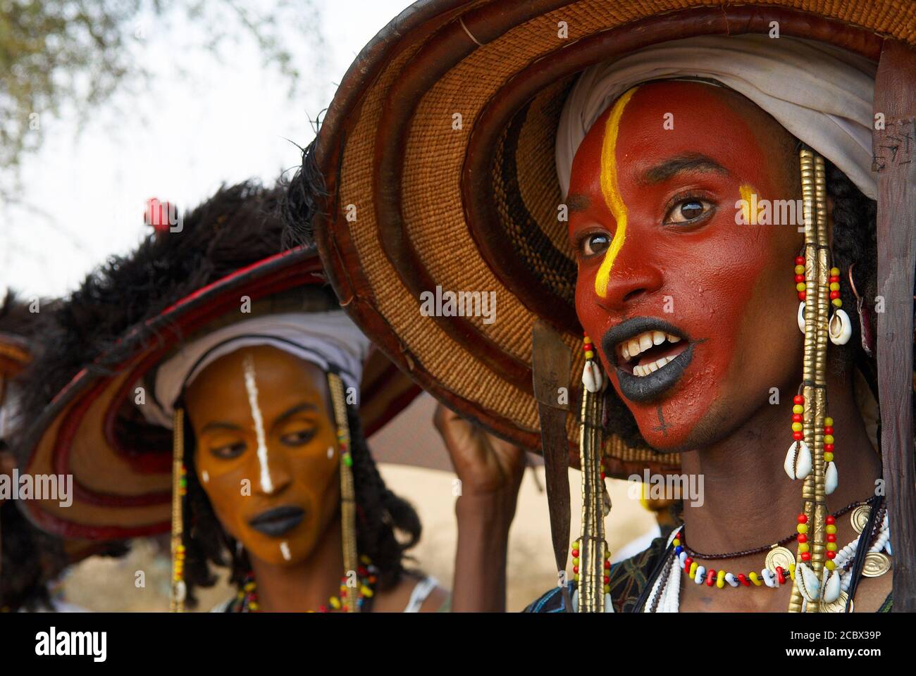 Niger. A Wodaabe-Bororo man with his face painted for the annual ...