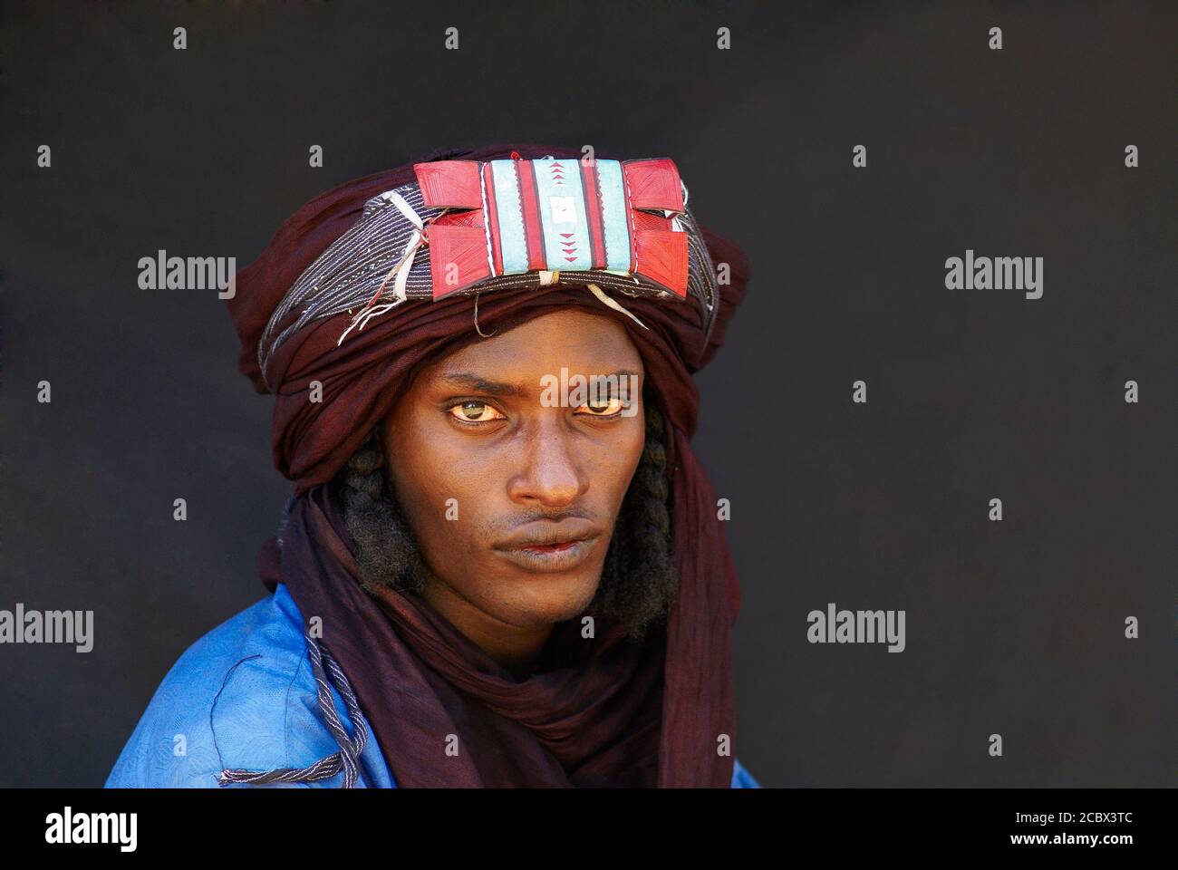 Niger. A Wodaabe-Bororo man with his face painted for the annual ...