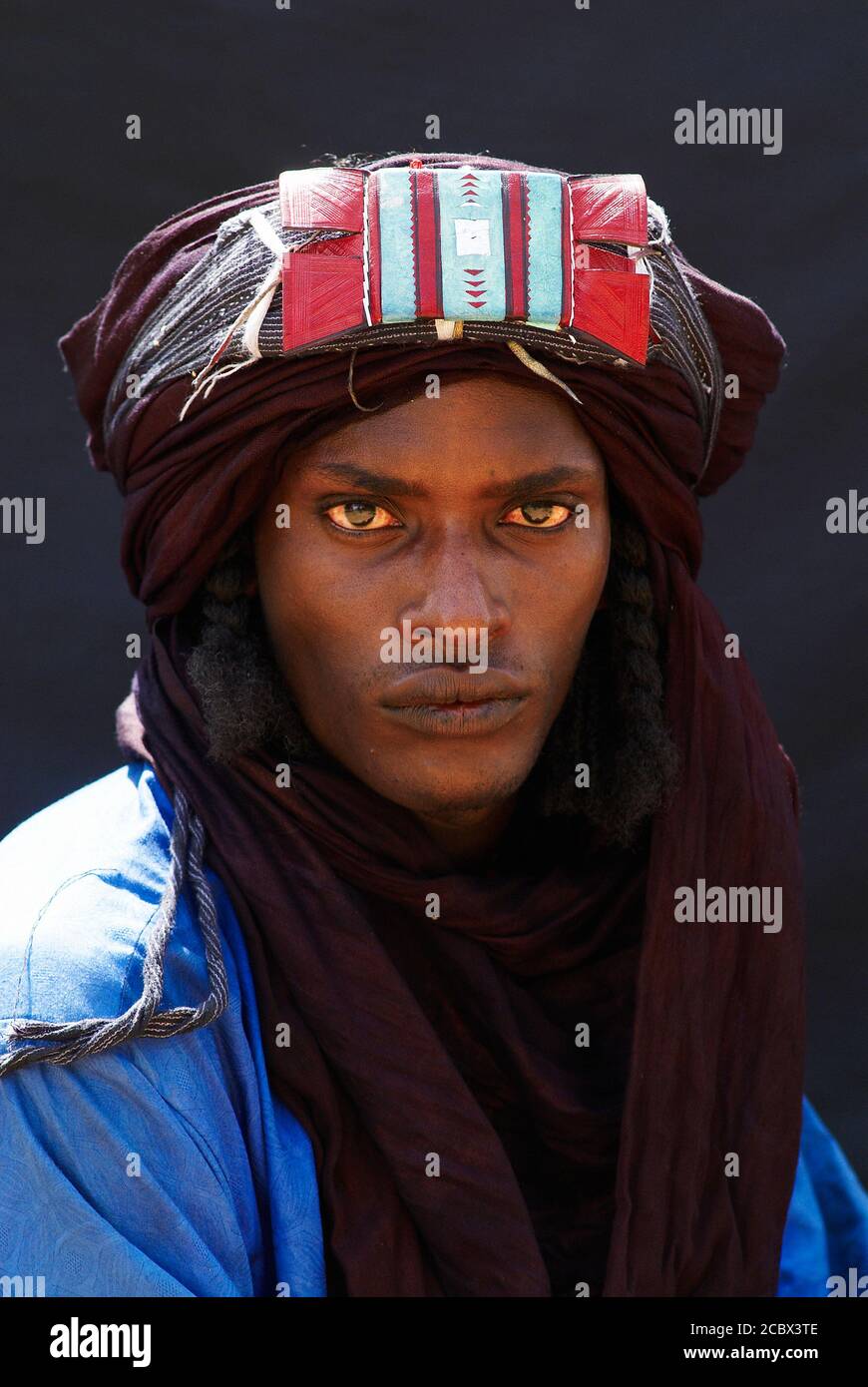 Niger. A Wodaabe-Bororo man with his face painted for the annual ...