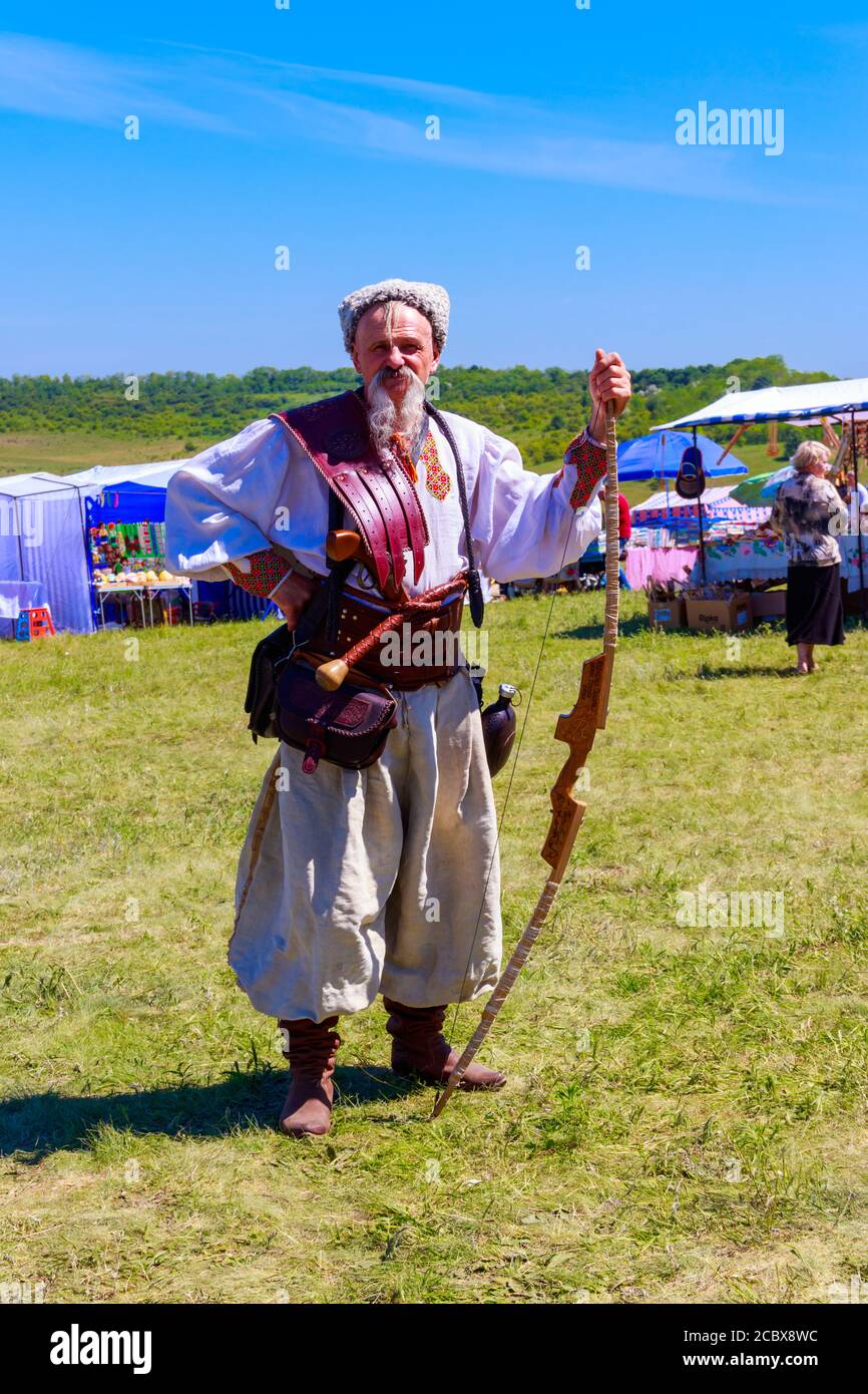 Ukrainian cossack costume hi-res stock photography and images - Alamy