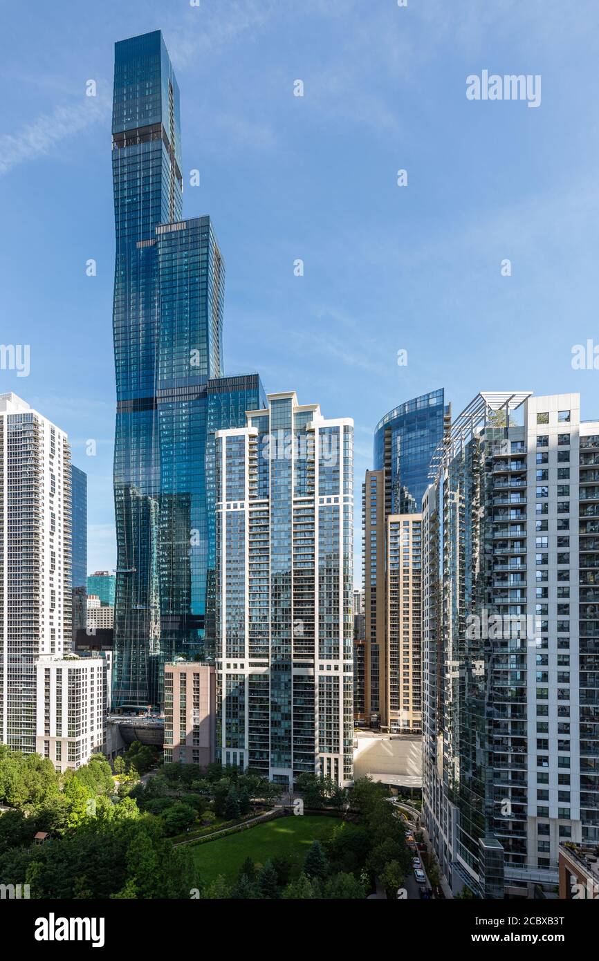 Regis tower chicago hi-res stock photography and images - Alamy