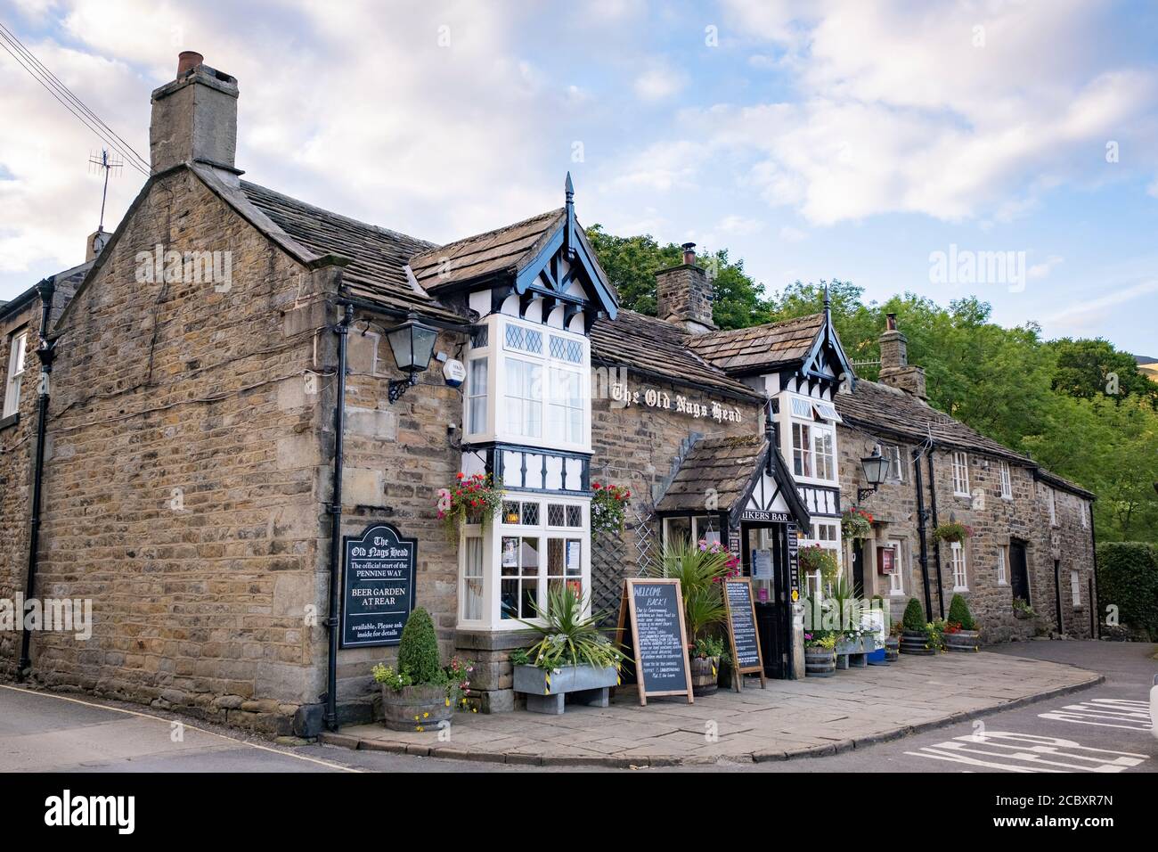 The Old Nags Head Public House, Edale in The Derbyshire Peak District ...