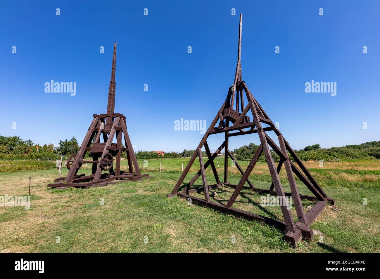 Siege machines hi-res stock photography and images - Alamy