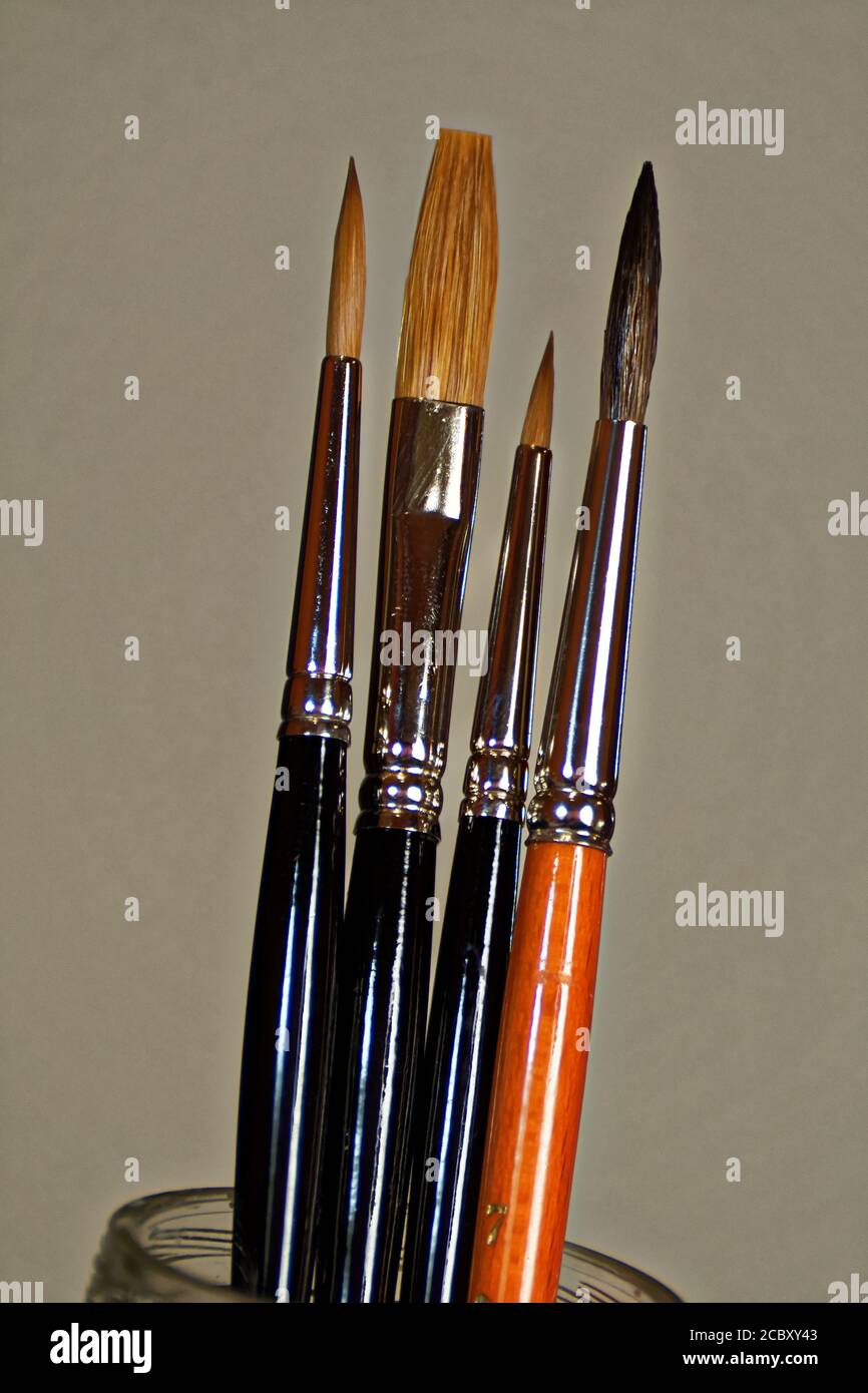 Rigger brush hi-res stock photography and images - Alamy