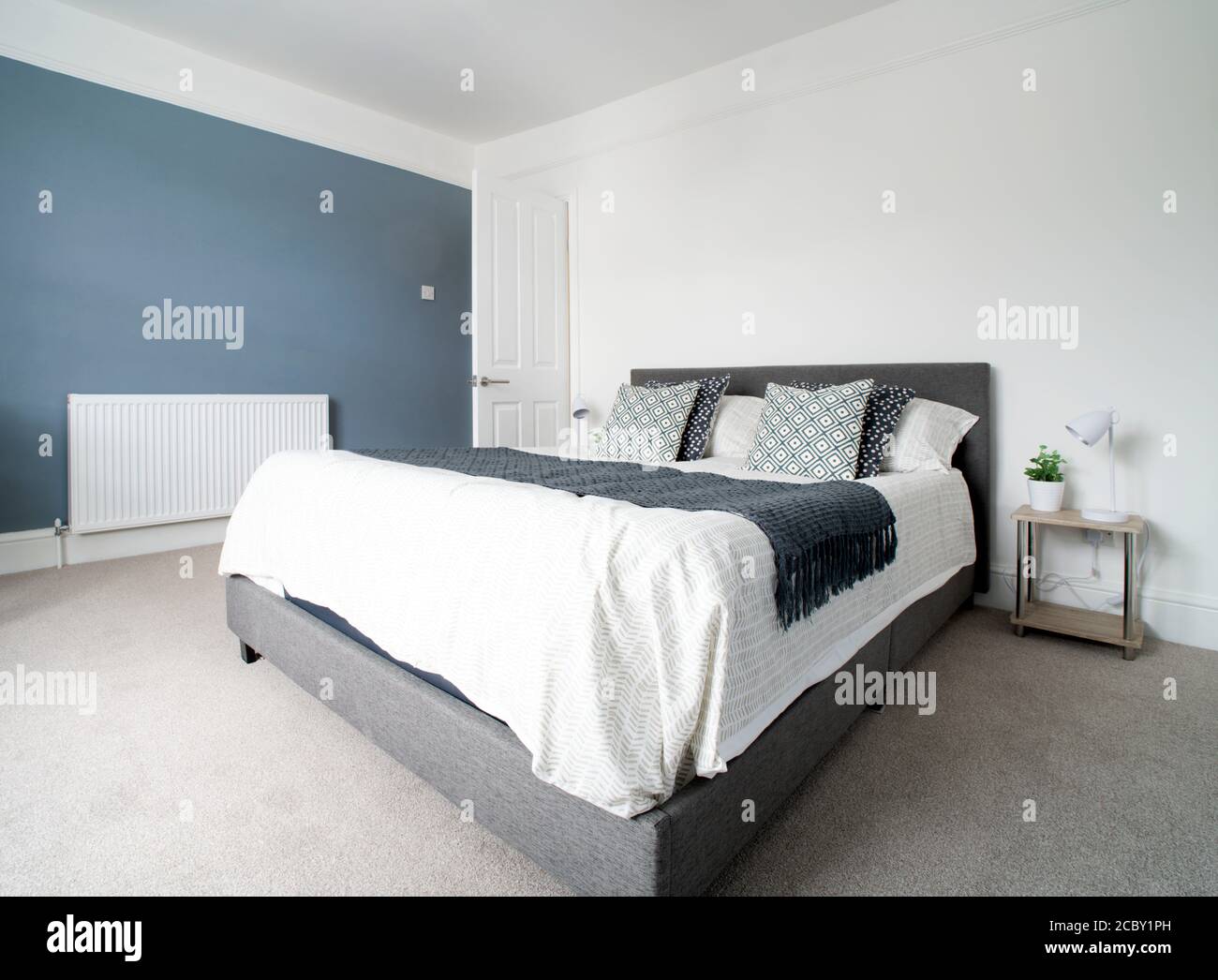 Interior of modern refurbished house. Show home with clean bright ...