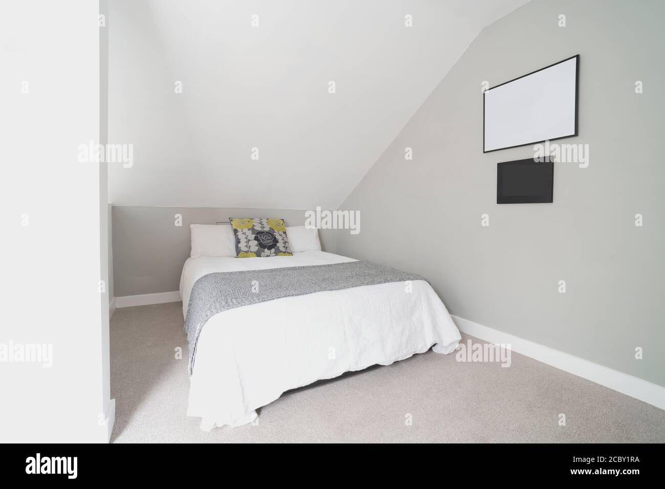 Interior of modern refurbished house. Show home with clean bright ...