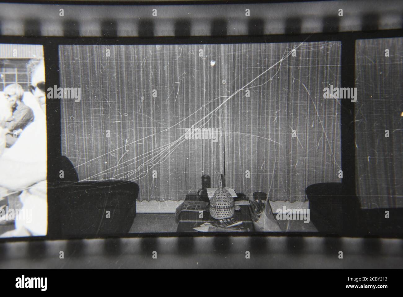 Middle class living room 1970s hi-res stock photography and images - Alamy