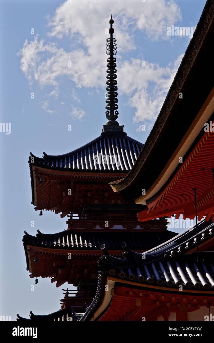 Pagoda roof in Kiyomisu temple, in south of Higashiyama neighborhood ...
