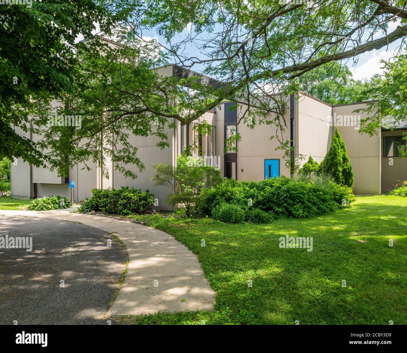 Unitarian Universalist Society designed by Crites & McConnell Stock ...
