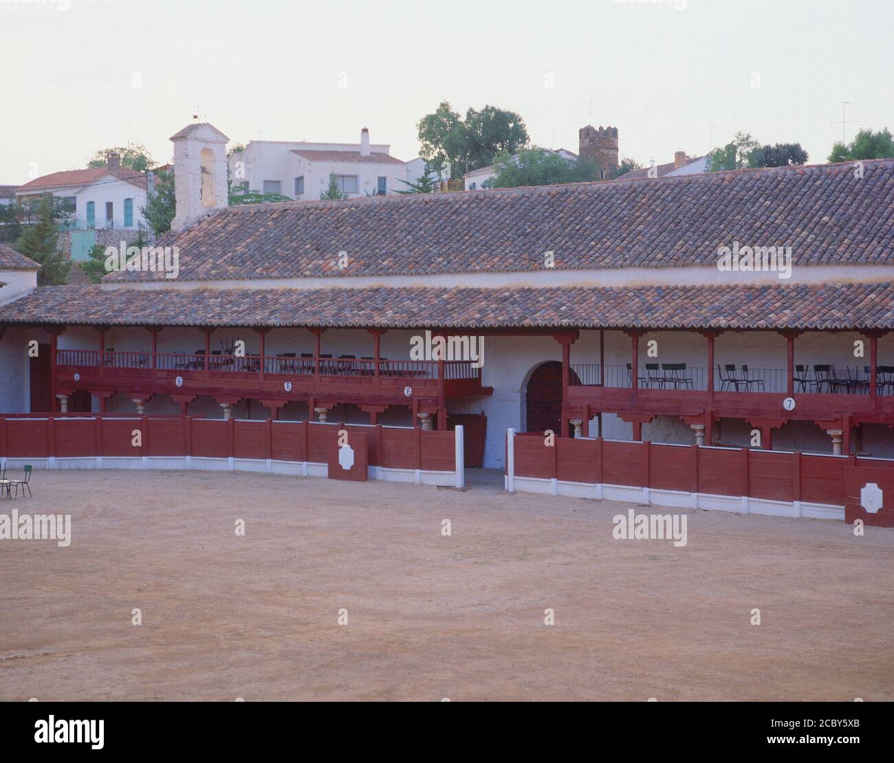 Plaza cuadrada hi-res stock photography and images - Alamy