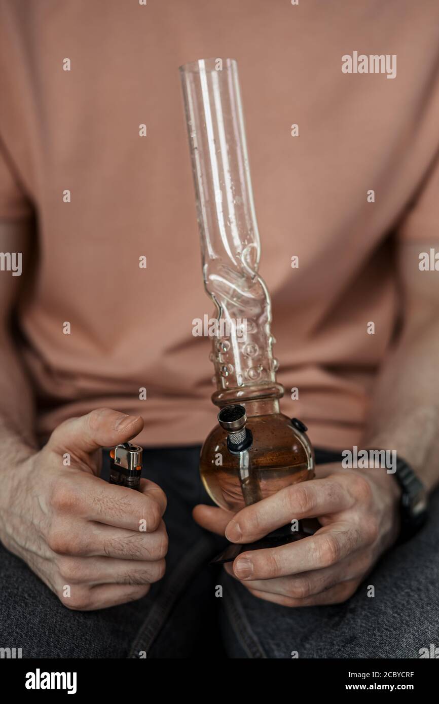Bong recreation hi-res stock photography and images - Alamy