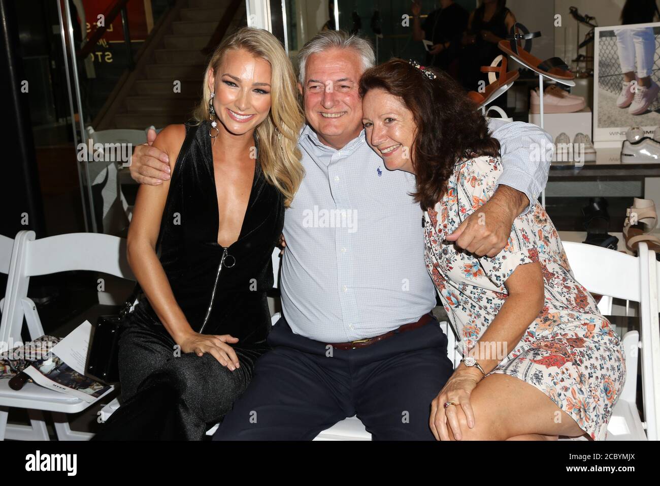 Tim robards anna hi-res stock photography and images - Alamy