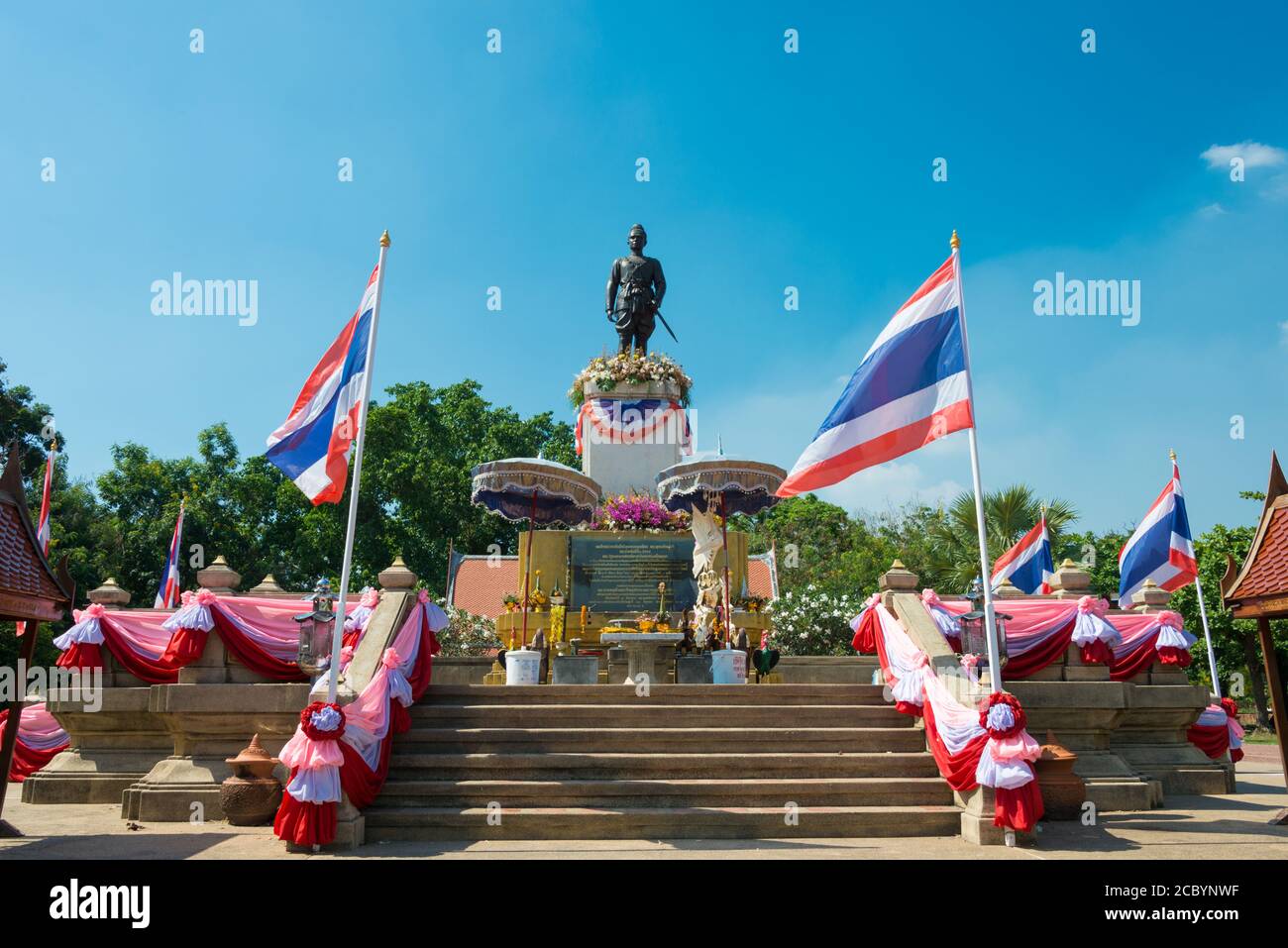 King rama i statue hi-res stock photography and images - Alamy