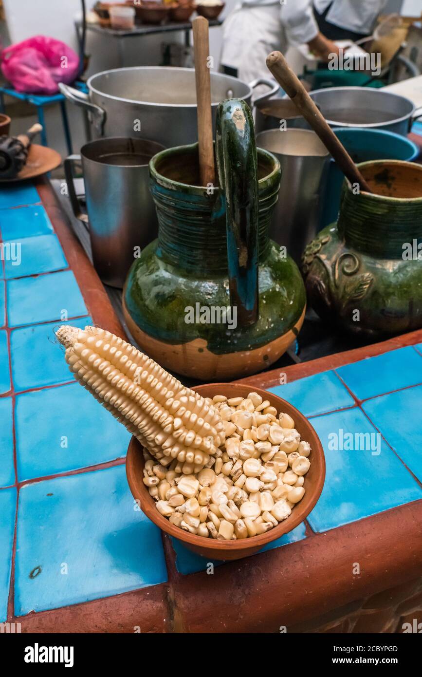 Molinillo chocolate hi-res stock photography and images - Alamy