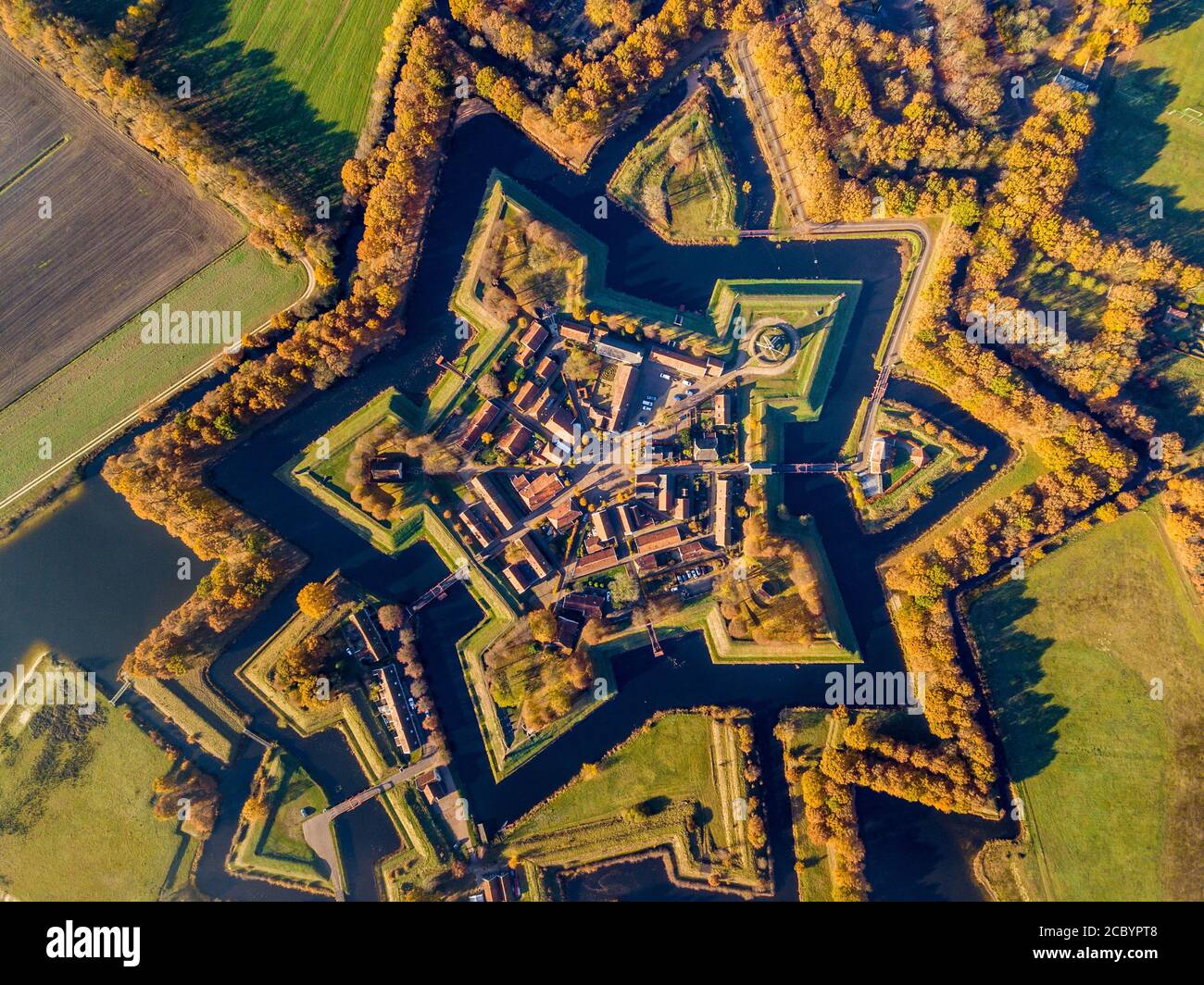 Star shaped fort hi-res stock photography and images - Alamy