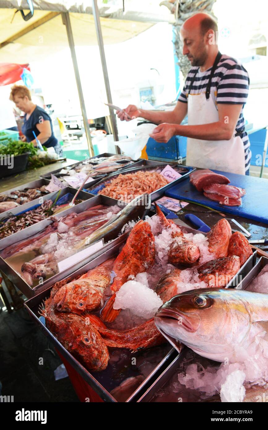 The vibrant Sunday market at Marsaxlokk, Malta Stock Photo - Alamy