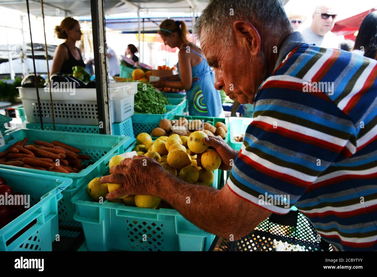 The vibrant Sunday market at Marsaxlokk, Malta Stock Photo - Alamy