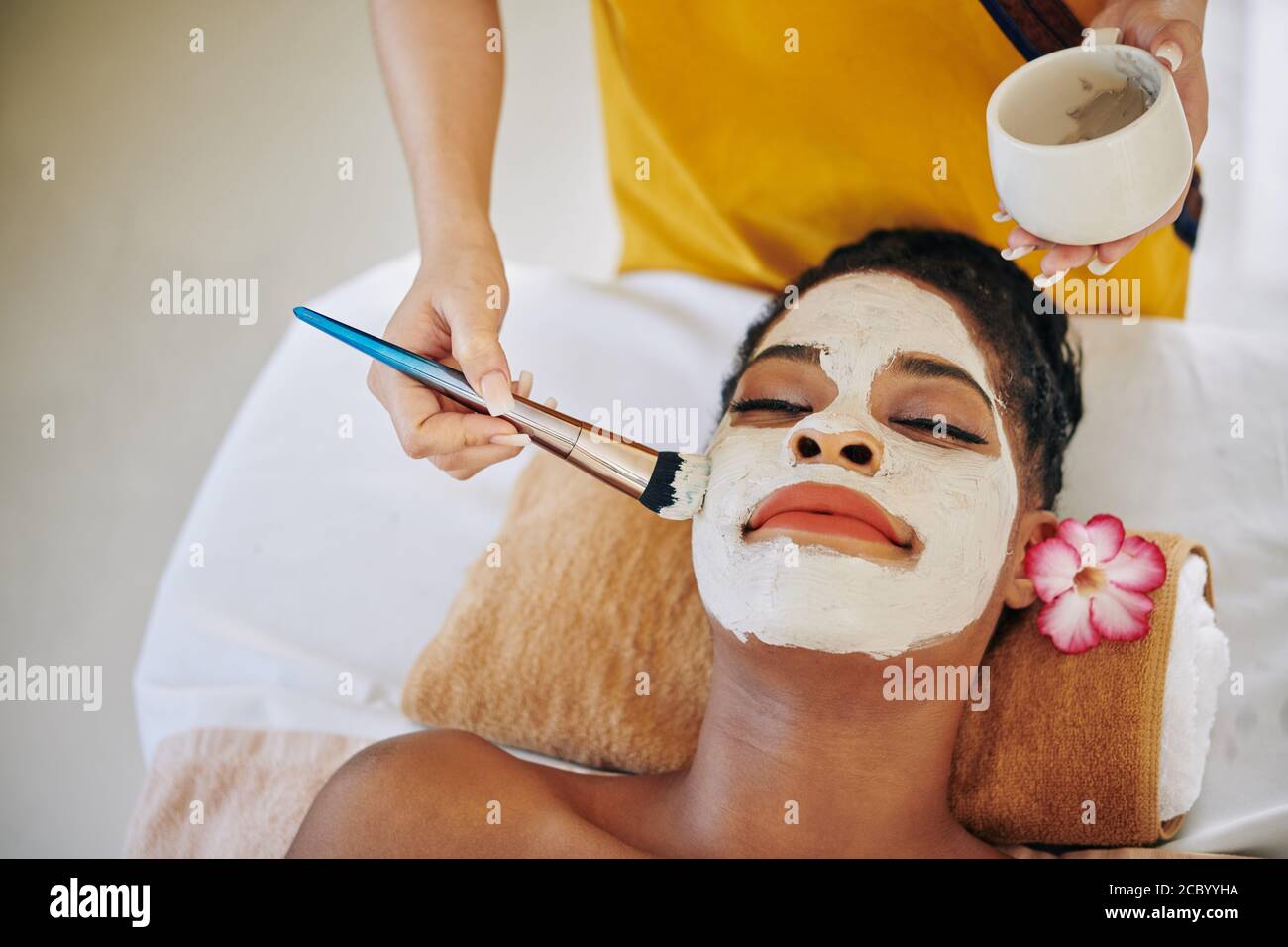 Mattifying mask hi-res stock photography and images - Alamy