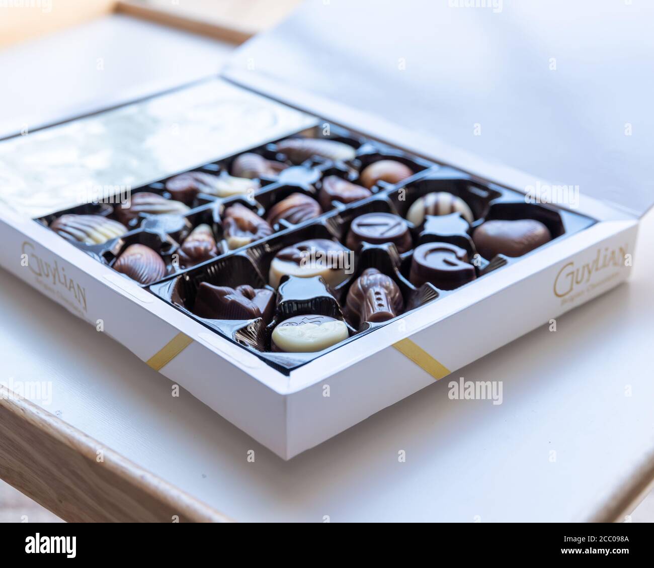 Belgian chocolate seashells hi-res stock photography and images - Alamy