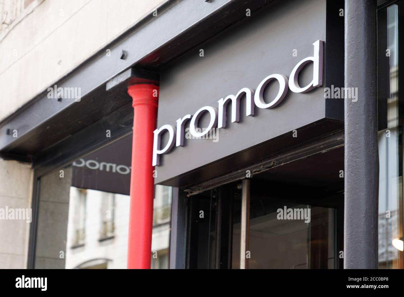 Promod logo hi-res stock photography and images - Alamy