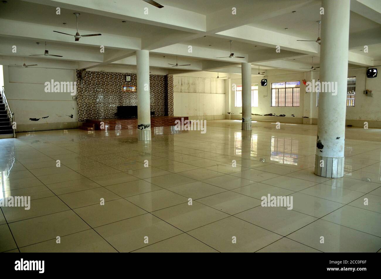 buildings during coronavirus lockdown Stock Photo - Alamy