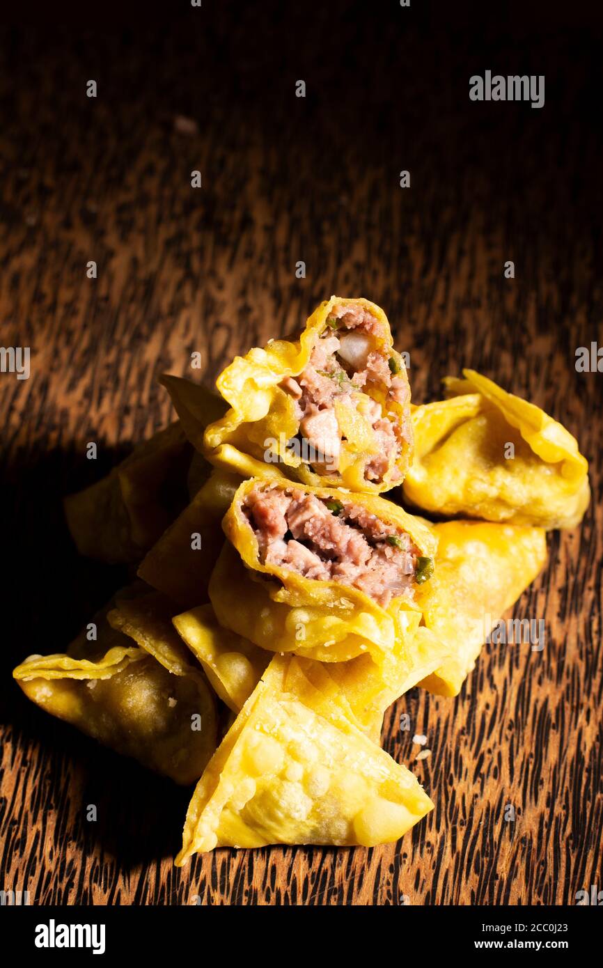 Deep Fried Dumplings Stock Photo - Alamy