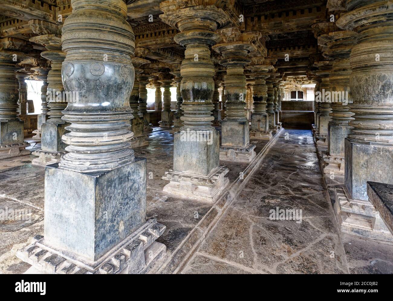 Large open mantapa with lathe turned pillars in the Nagareshvara temple ...