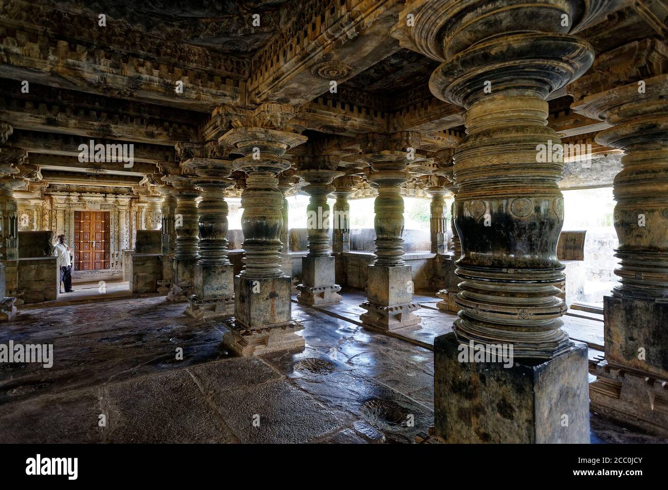 Large open mantapa with lathe turned pillars in the Nagareshvara temple ...