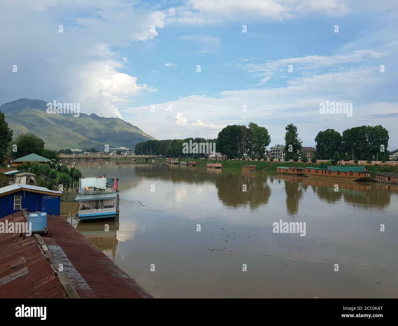 Water resources, natural waters, liquid, solid, Rivers, pond ...