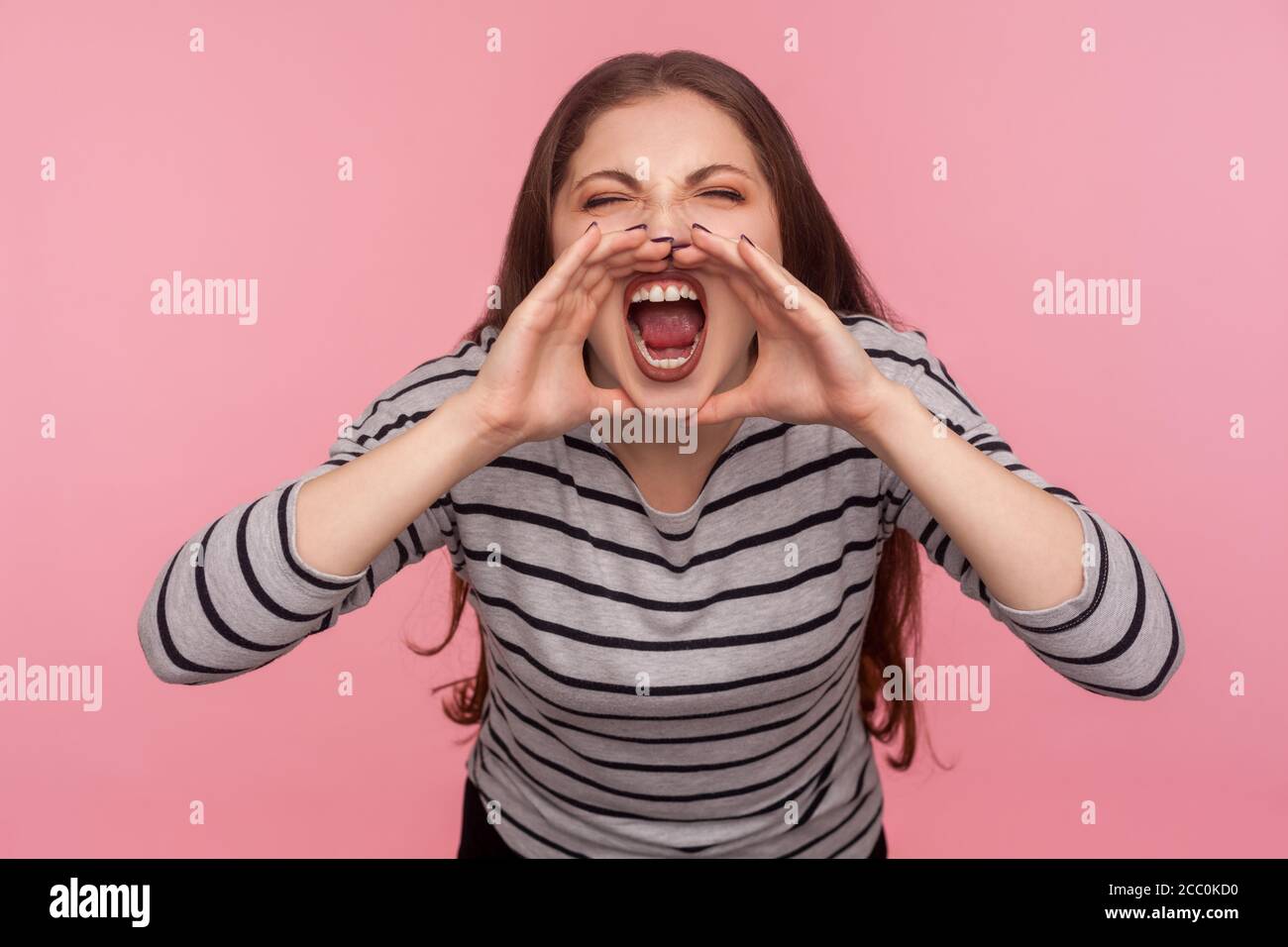Aggressive yelling hi-res stock photography and images - Alamy