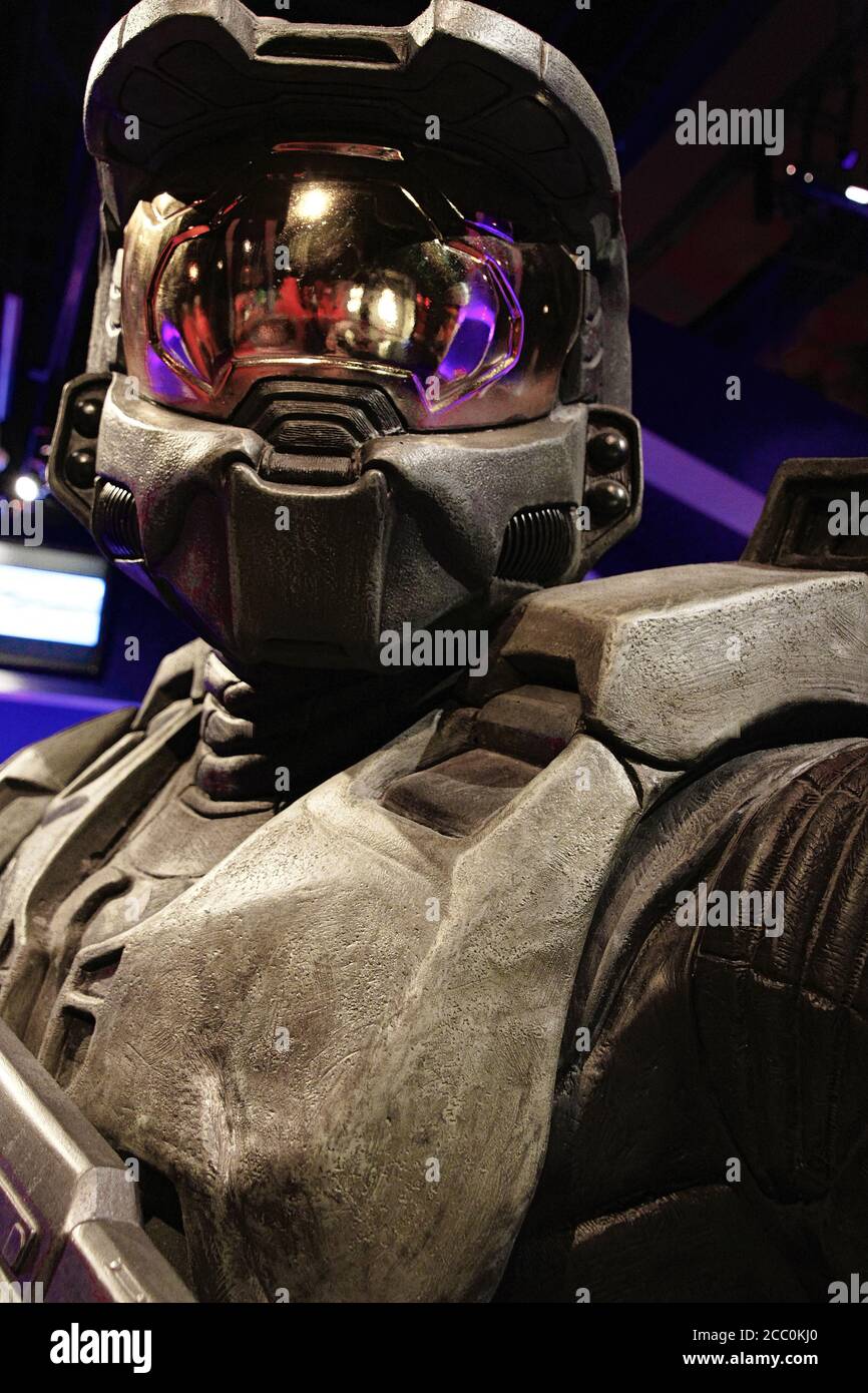 HOLLYWOOD, USA - OCTOBER 27, 2014: Halo’s Master Chief’s Wax Figure at ...