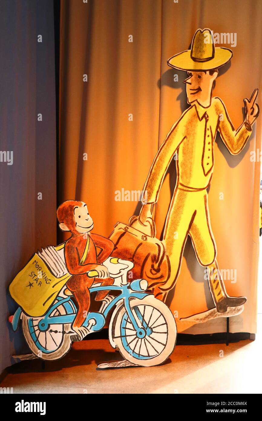 Curious george cartoon hi-res stock photography and images - Alamy