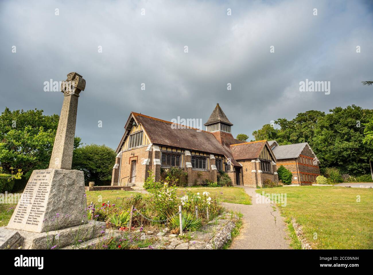 Vicar of holy cross hi-res stock photography and images - Alamy